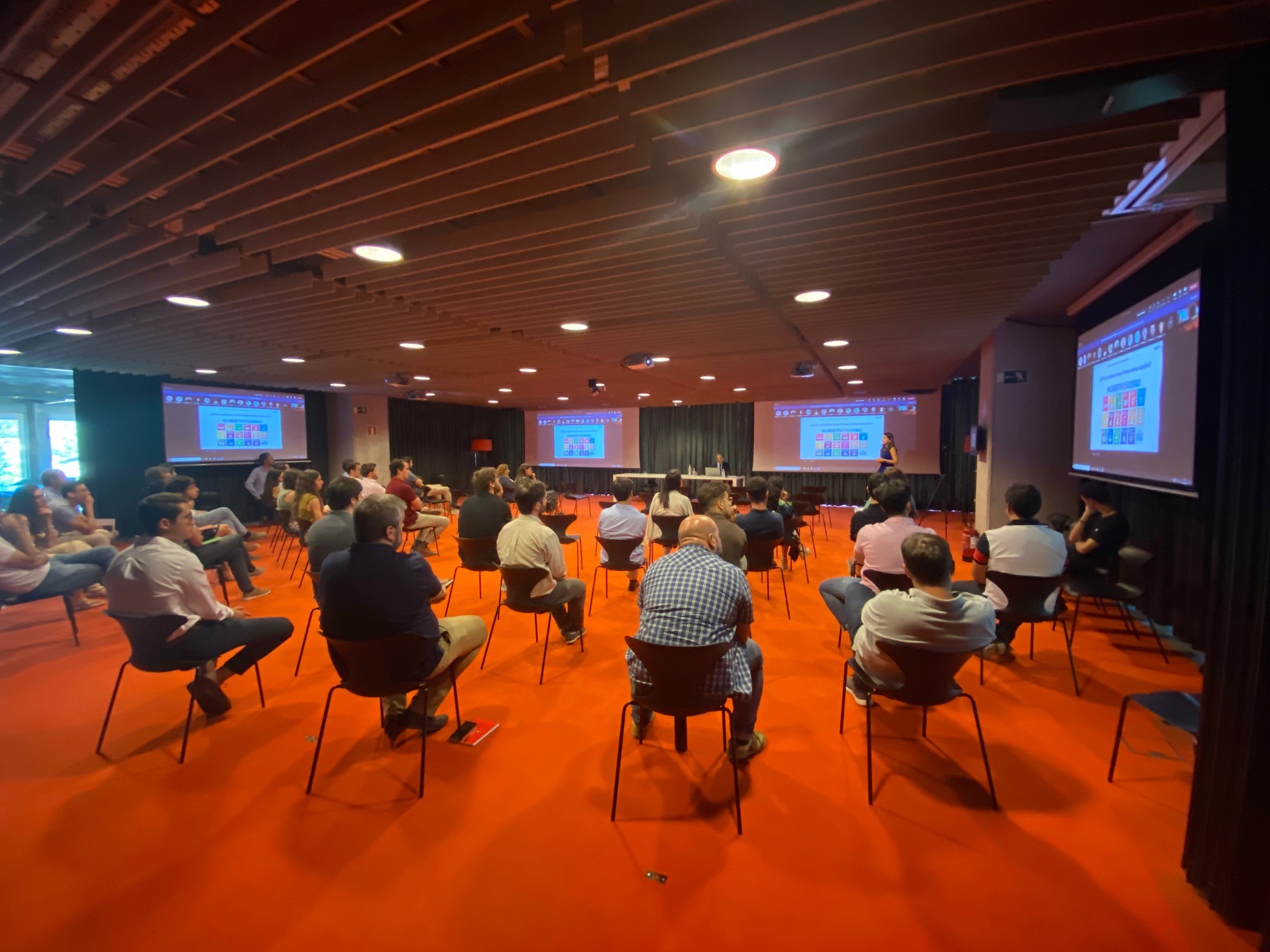 IDOM celebrates its sustainability and climate change conference - IDOM